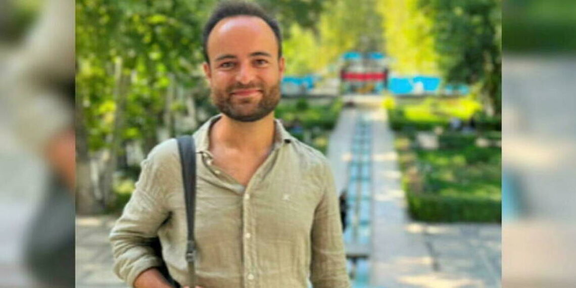 Louis Arnaud, touriste français emprisonné en Iran depuis 4 mois - ÊTRE ...