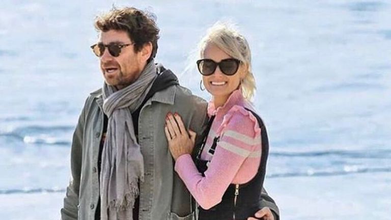 Laeticia Hallyday en couple : comment a-t-elle rencontré Alexandre, son ...
