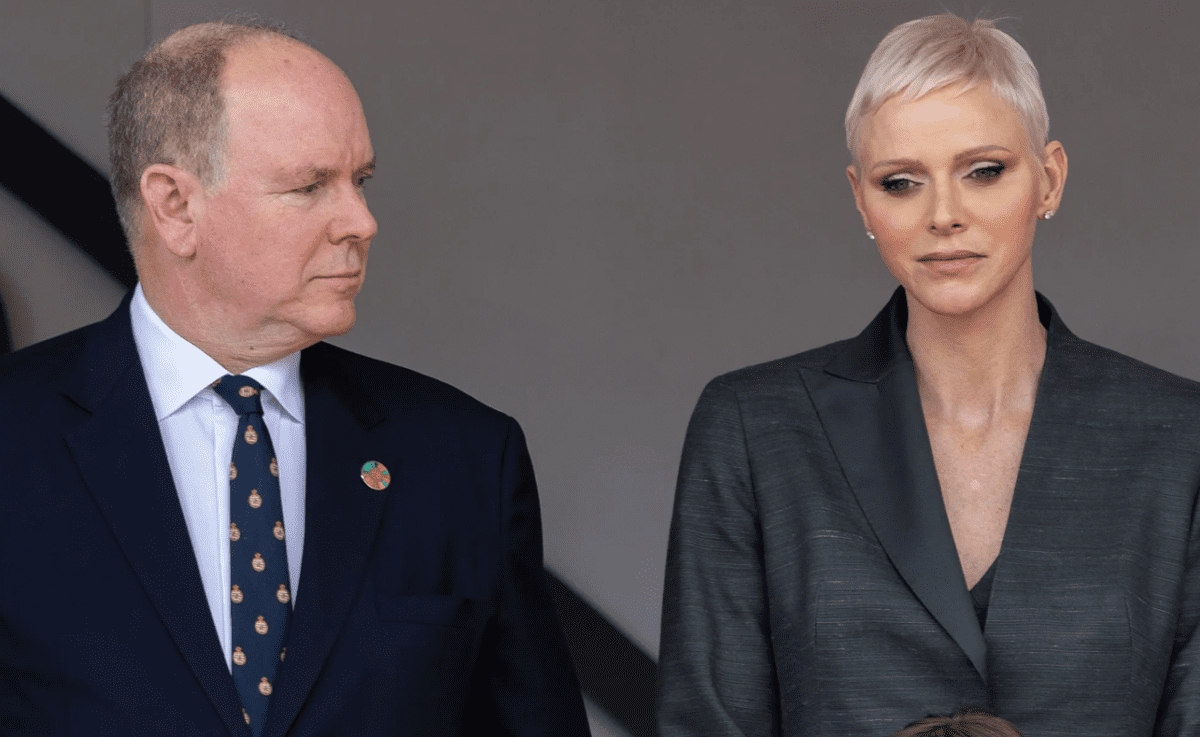 PHOTO - Albert et Charlene de Monaco en visite en Alsace : bain de ...