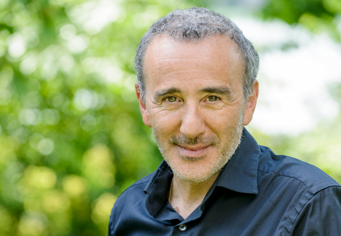 « Je n'acceptais pas cette différence » : Elie Semoun révèle pourquoi ... « Je n'acceptais pas cette différence » : Elie Semoun révèle pourquoi ...